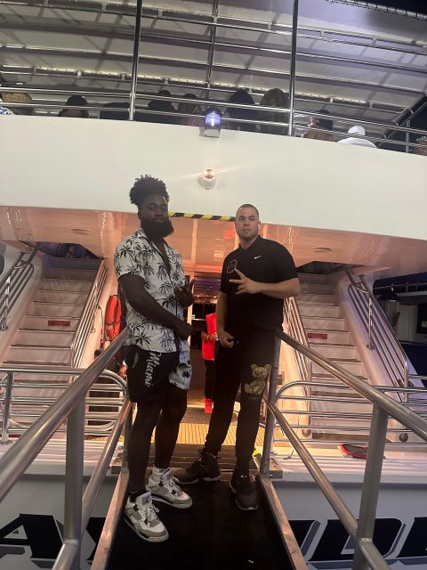 100ft 200 passenger 3 story mega yacht w open bar at Bayside - Key Points