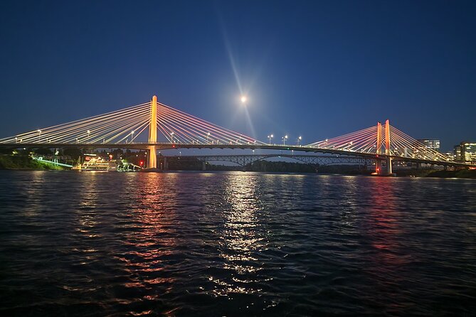 2-Hour Sunset River Cruise on the Stunning Willamette River - An In-Depth Look at the Experience