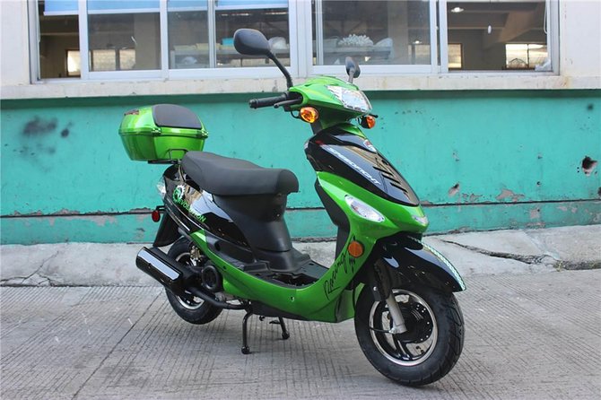 24 Hours Scooter Rentals , 1 Person - Exploring Miami Beach on a Scooter: What You Can Expect