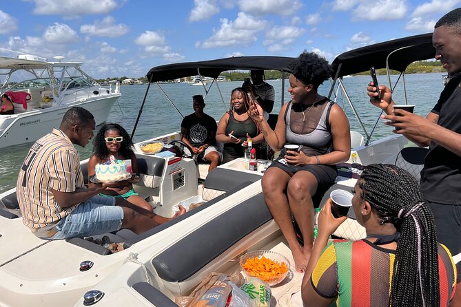 2Hr Private Boat Tour Miami Beach, Captain & Champagne, & Sandbar - Who Is This Tour Best Suited For?