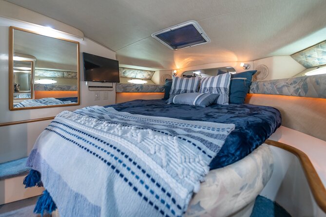 40' Miami Yacht Rental up to 13 Persons - The Experience in Practice: What You Might Love