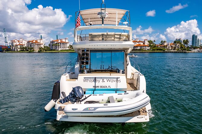52-feet All Inclusive Flybridge Yacht Rental in Miami - The Sum Up