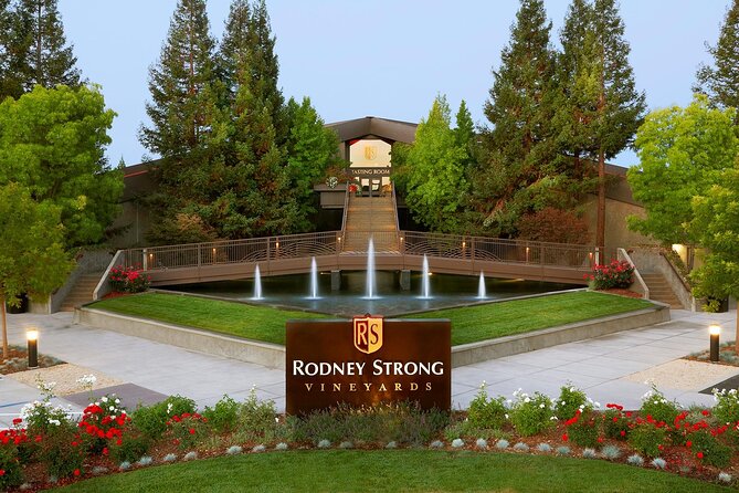 6 Hours Private Wine Tour in Healdsburg Featuring Coppola Winery