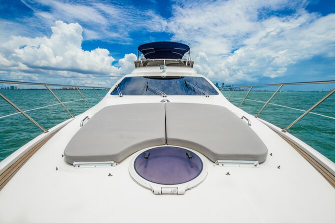 62' Azimut Yacht Charter - The Experience: What to Expect