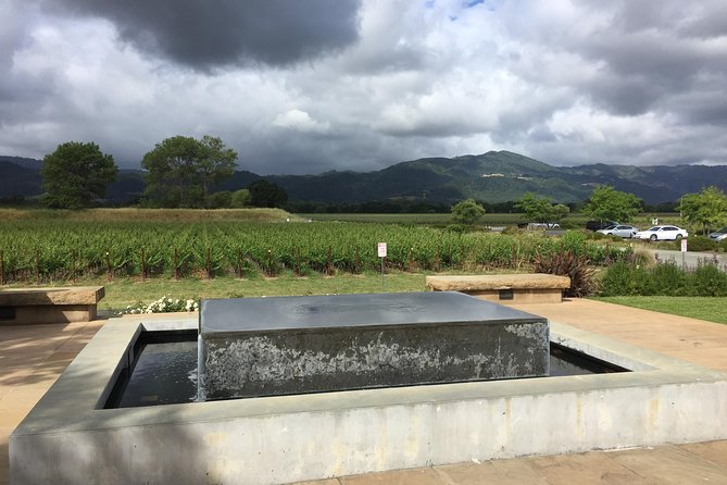 8-Hours Private Limo(up to 8 pass.) Wine Tour of Napa Valley from San Francisco - The Role of the Chauffeur