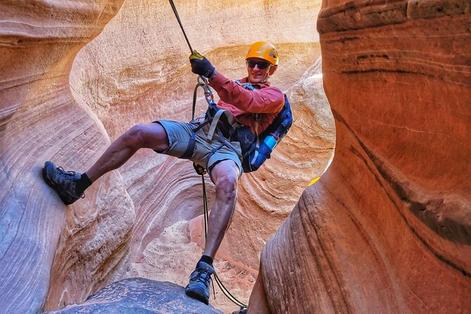 Adventurous Canyoneering Slot Canyon (Small Group) - Key Points