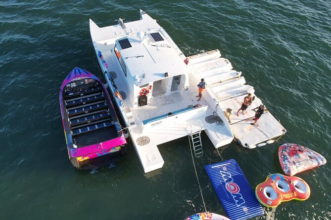 Aquatic Adventure: Boat Tour with Jetskis, Tubing, and Open Bar - What the Reviews Say