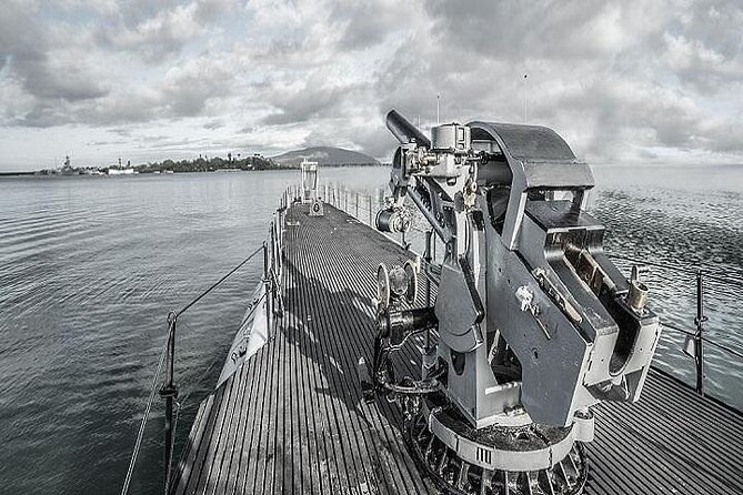 Battleships of WWII at Pearl Harbor from Waikiki - FAQ