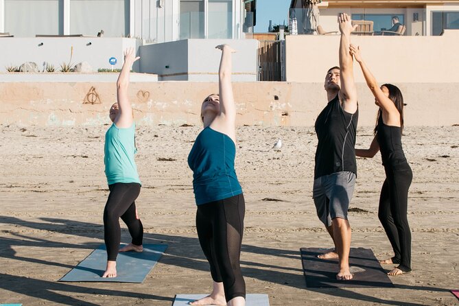 Beach Yoga in San Diego - The Value of Small Group and Equipment
