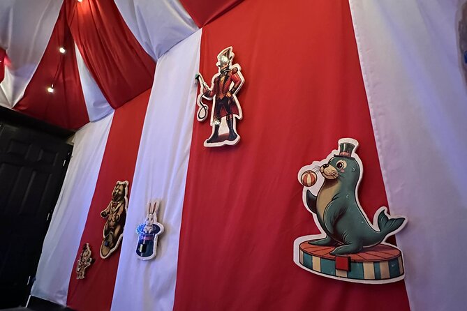 Big Top Blast - The Experience Environment and Extras