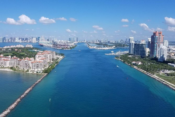 Biscayne Bay and Celebrity Island Homes Boat Tour 90 Minute - The Good, the Bad, and the Practical