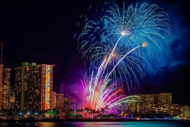 Board from Waikiki Beach for Friday Night Fireworks Sail on Hwea - Experience the Waikiki Fireworks from the Water