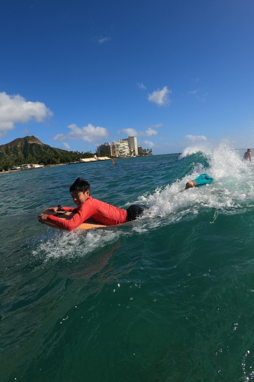 Bodyboard lesson in Waikiki, Two Students to One Instructor - An In-Depth Look at the Experience