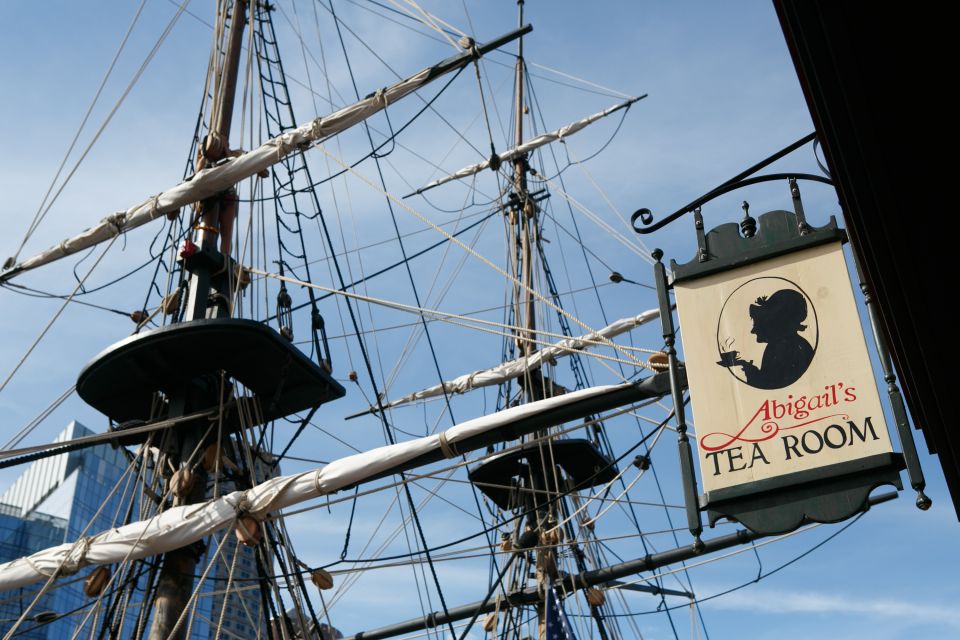 Boston: Boston Tea Party Ships and Museum Interactive Tour - Introduction