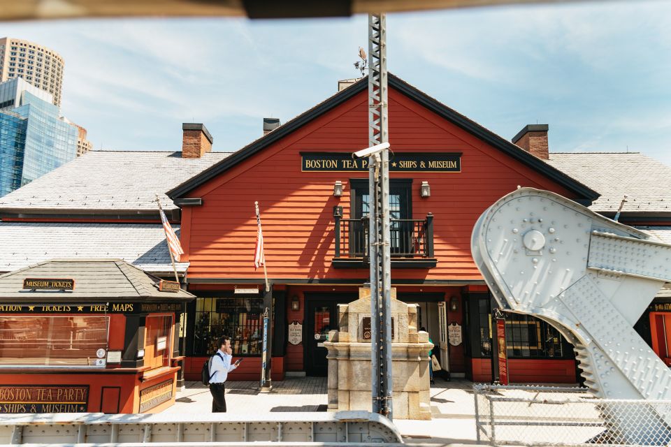 Boston: Hop-on Hop-off Old Town Trolley Tour - Real Experiences from Travelers