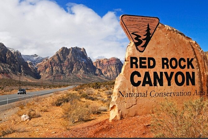 California desert, Red Rock Sign and Seven Magic Mts - The Itinerary: What to Expect