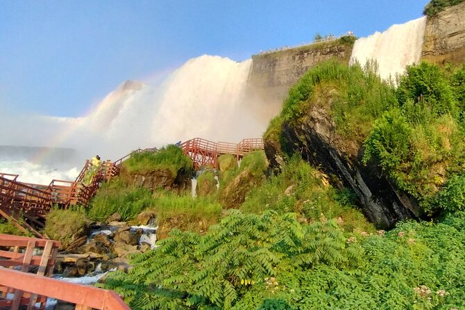 Canada/USA Incredible Wonder Tour of both sides of Niagara Falls - Authentic Experiences from Reviewers