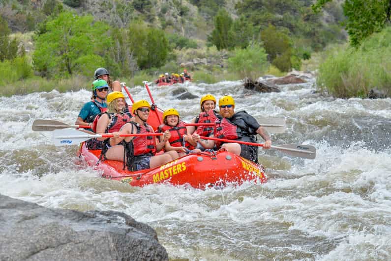 Cañon City: Bighorn Rafting With Lunch, Wetsuit and Photos - Who Should Consider This Tour?