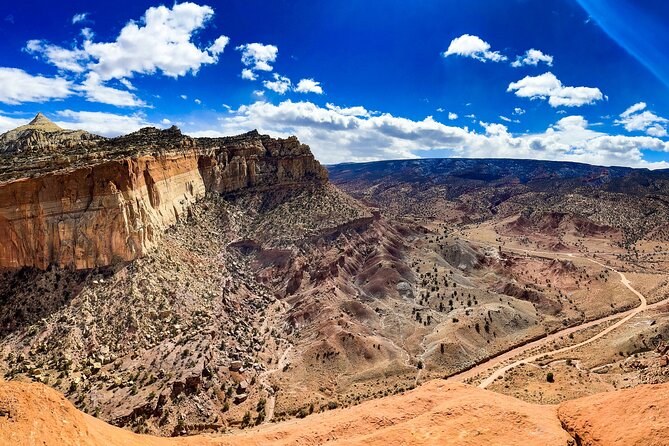Capitol Reef Full Day Private Tour and Hike