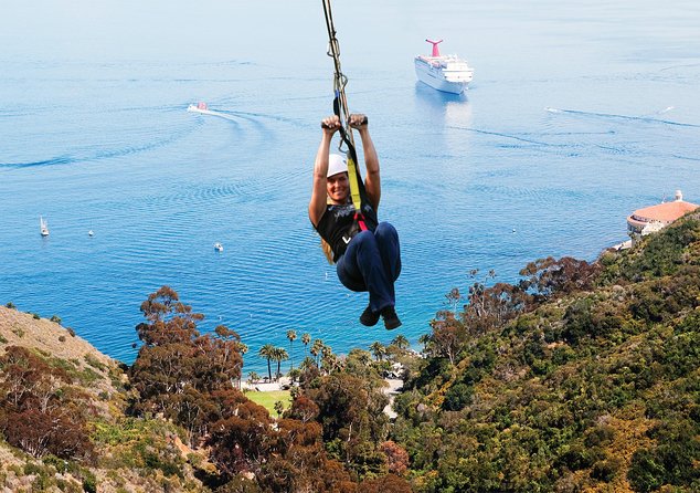 Catalina Island Trip with Zipline Eco Tour and Hotel Transfers - Stop 4: Descanso Beach