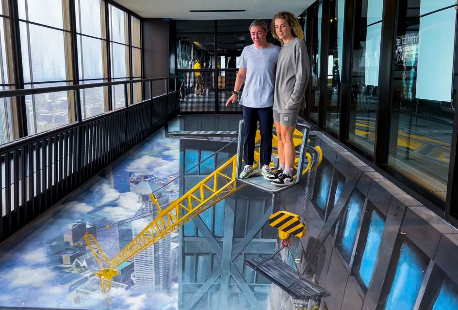Chicago: 360 Chicago Observation Deck General Admission - Dining and Drinks at Cloud Bar