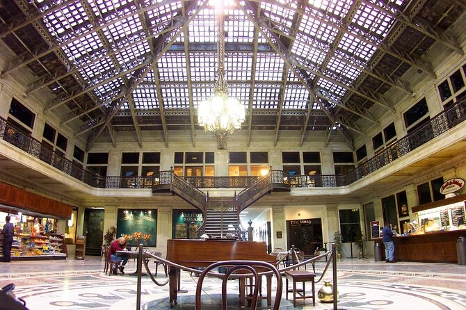 Chicago Architecture, Art and History Tour - Off The Beaten Path - Who Should Book This Tour?