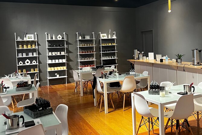 Chicago Candle Making Class On Magnificent Mile - Who Should Book This Experience?