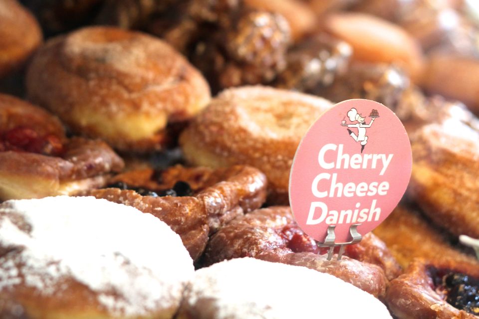 Chicago: Downtown Donut Tour with Tastings - FAQs