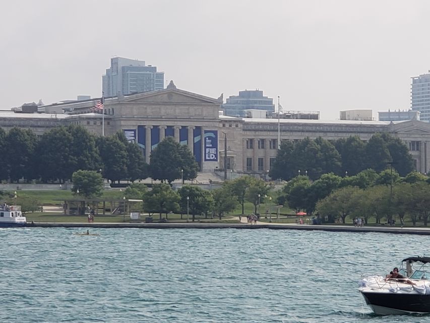 Chicago: Lake Michigan Skyline Cruise
