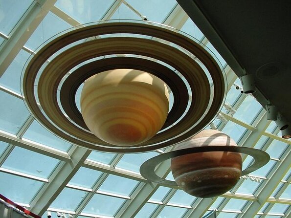 Chicago Lakefront Electric Bike Tour - Key Points