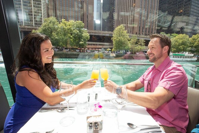 Chicago Premier Plus Brunch Cruise on the Chicago River - Food and Beverage Experience