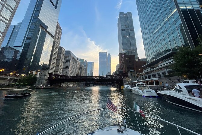 Chicago Private Boat Rental - Explore Chicago's Skyline & Waters - What to Expect During the Tour