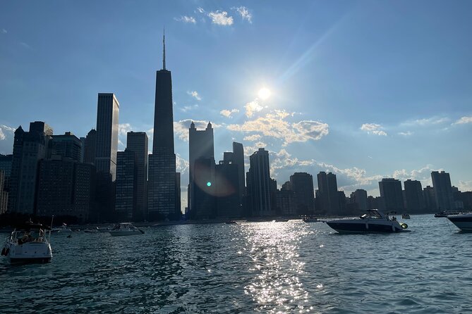 Chicago Private Boat Rental - Explore Chicago's Skyline & Waters - The Sum Up