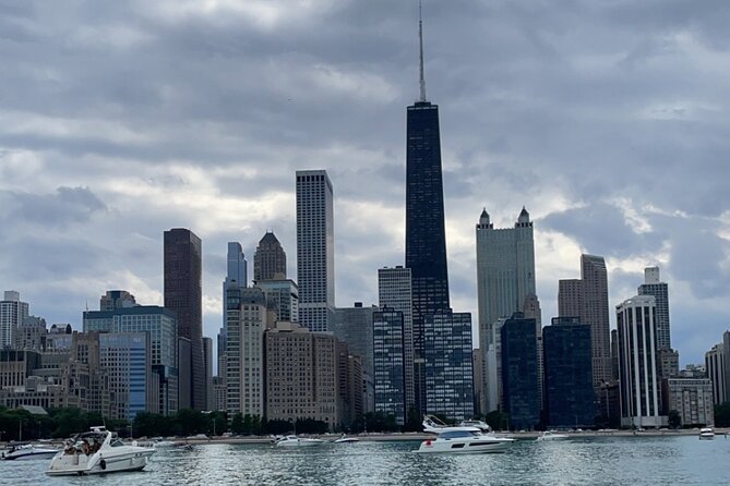 Chicago Private Boat Rental - Explore Chicago's Skyline & Waters - FAQs