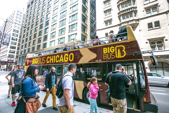 Chicago River Architecture Tour and Big Bus Hop-on Hop-off Tour - FAQ