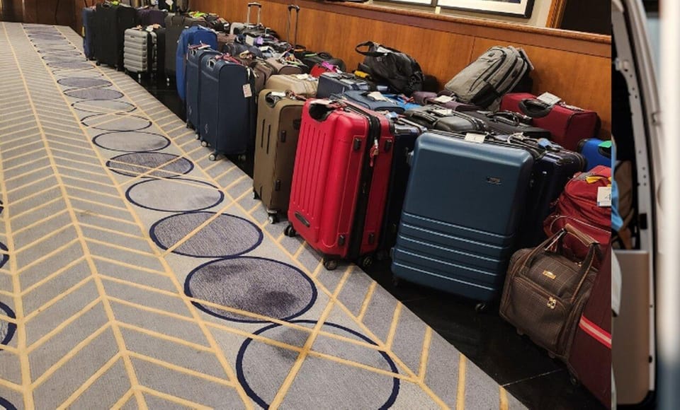 Chicago: Same-Day Luggage Delivery & Storage To/From Airport - How the Service Works: An In-Depth Look