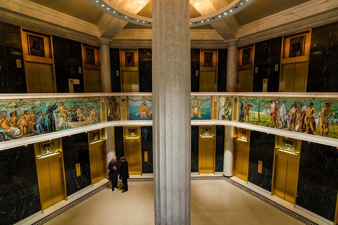 Chicago Walking Tour: Historic Skyscrapers - FAQs