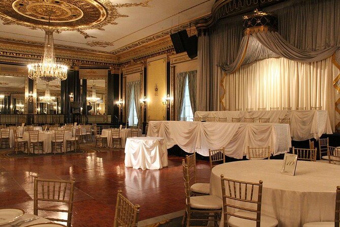 Chicago's Dark Side Self-Guided Smartphone Walking Tour - An In-Depth Look at Chicagos Dark Side Self-Guided Smartphone Walking Tour