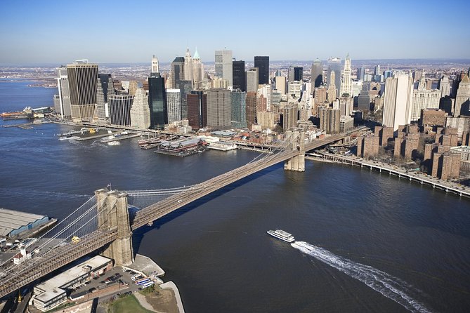 Circle Line: New York City Landmarks Cruise