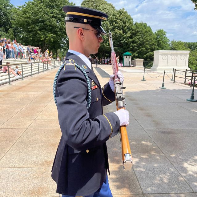 DC: Arlington Cemetery Changing of Guard 2.5 Hr Walking Tour - A Deep Dive into Arlington Cemetery Tour