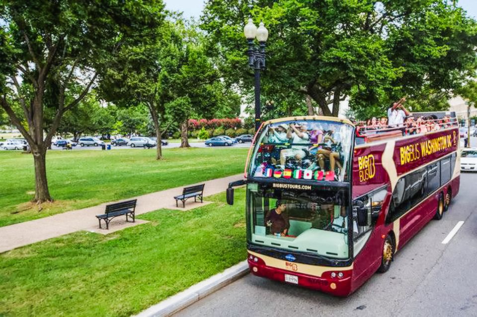 DC: Hop-on Hop-off Tour by Open-top Bus with 17 Stops - A Comprehensive Look at the Experience