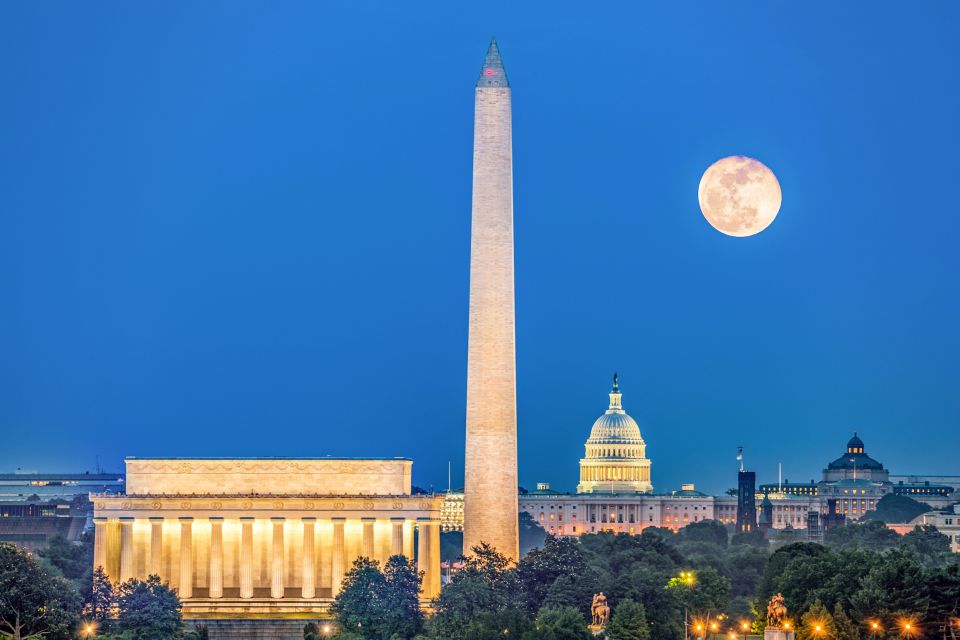 DC: Hop-on Hop-off Tour by Open-top Bus with 17 Stops - FAQ