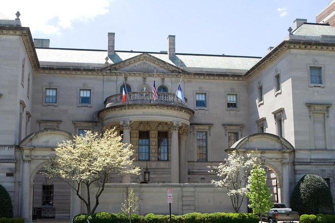 DC's Dupont Circle & Embassy Row Architecture Walking Tour - Key Points
