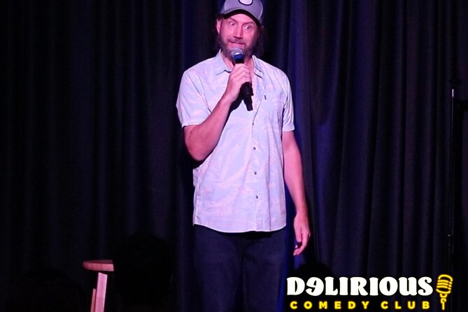 Delirious Comedy Club At Hennessey's Tavern Downtown Las Vegas - FAQ