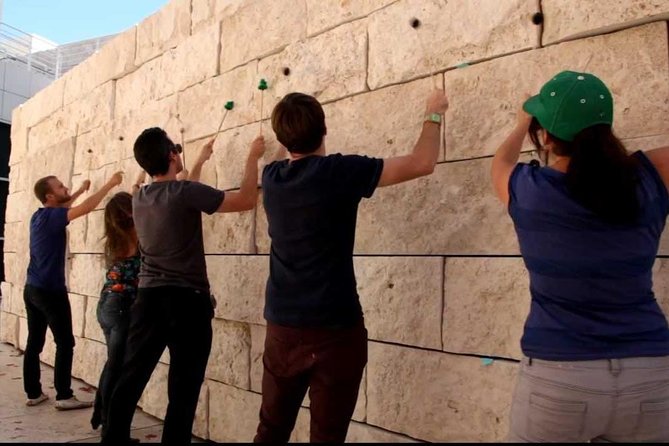 Demystifying Art at The Getty - One-Hour - FAQ