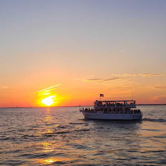 Destin: Sunset Dolphin Cruise - Who Is This Tour Best Suited For?