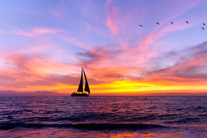 Diamond Head Sunset Sail - The Cruise Itself: Highlights and Memorable Moments
