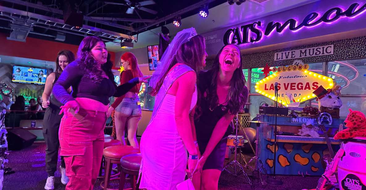 Downtown Las Vegas: Bar Crawl on Fremont St. - FAQs