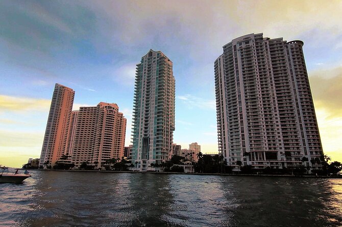 Evening Sightseeing Cruise on Biscayne Bay Miami - Who Should Consider This Tour?