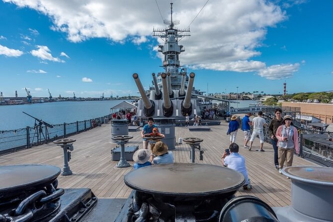 Explore Pearl Harbor, USS Arizona Memorial & Battleship Missouri - Exploring Pearl Harbor, USS Arizona Memorial & Battleship Missouri: An In-Depth Review
